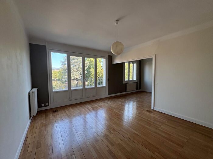 Saint-Symphorien-sur-Coise - Appartement 3 pièces à louer