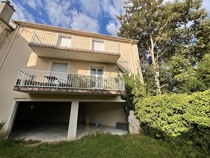 Appartement à vendre - Pontoise - 3 pièces - 2 chambres