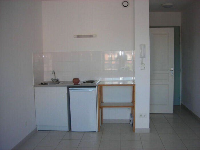 Beausoleil, Nîmes : Appartement 1 pièce à louer