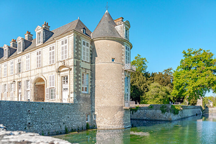 Avaray - Appartement 5 pièces à vendre