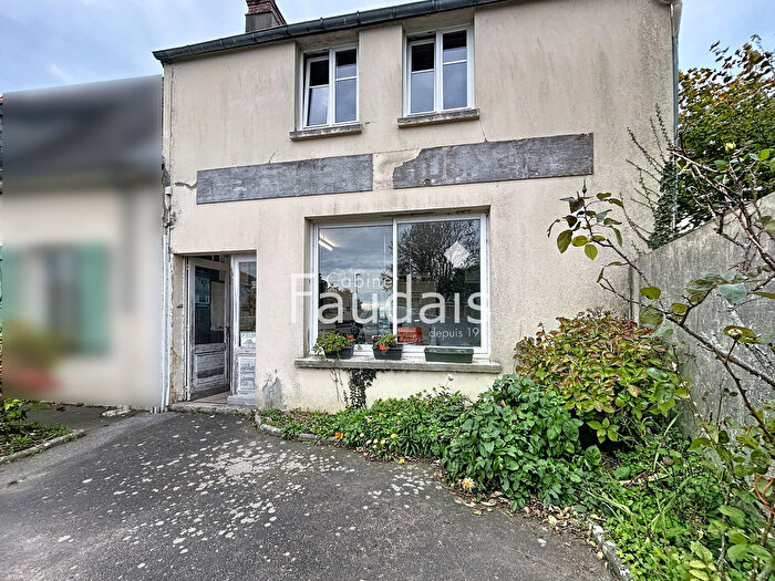 Maison à vendre - Saint-Sauveur-le-Vicomte - 4 pièces - 2 chambres