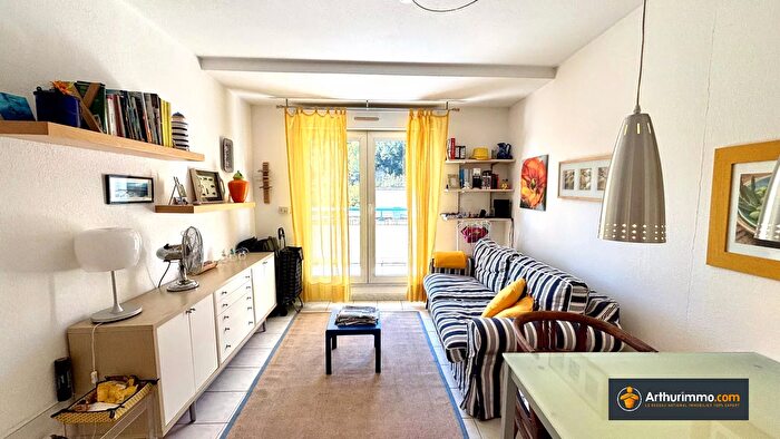 Appartement à vendre - Nice, Madeleine - 2 pièces - 1 chambre