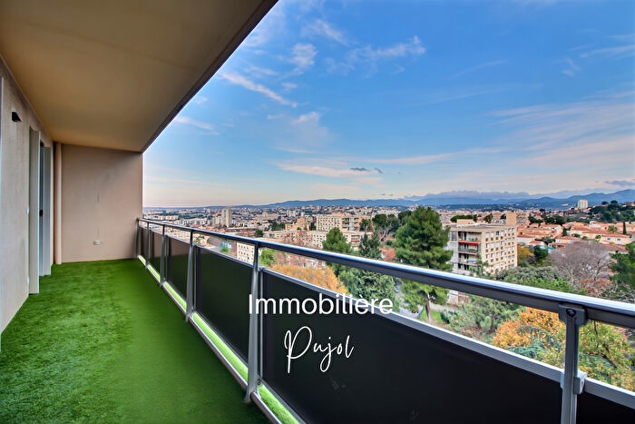 Appartement à vendre - Marseille e , Saint-Tronc - 4 pièces - 3 chambres