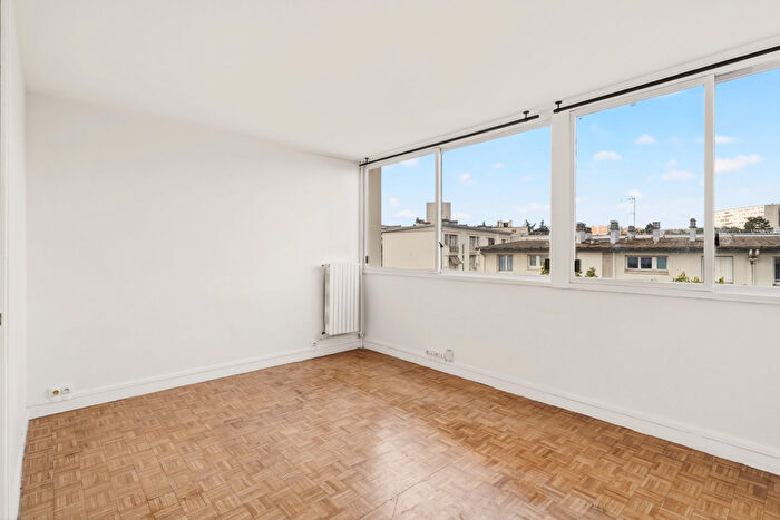 Rueil-Malmaison, Plateau - Appartement 3 pièces à vendre