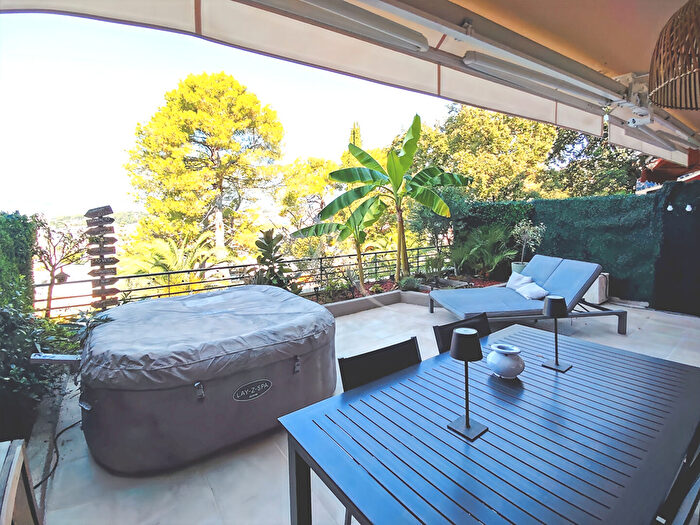 Appartement 3 pièces à Le Cannet, Haut Cannet, à vendre