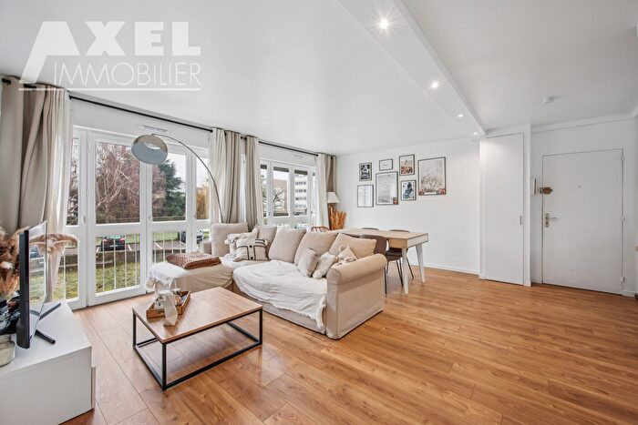 Appartement à vendre - Bois-dArcy, La Croix Blanche - 3 pièces - 2 chambres