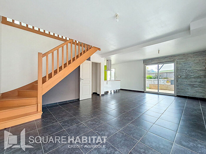 Maison 6 pièces à Pleuven, à vendre