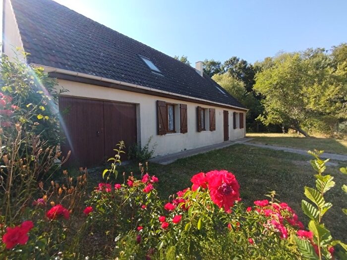 Maison 4 pièces à Arrou, à vendre