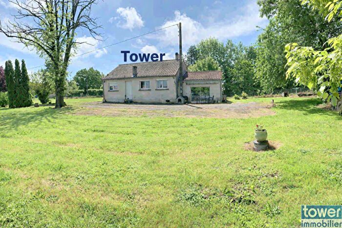 Maison 4 pièces à Aujac, à vendre