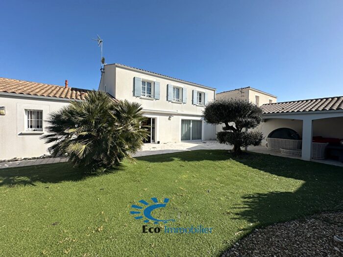 Maison à vendre - Périgny - 7 pièces - 5 chambres