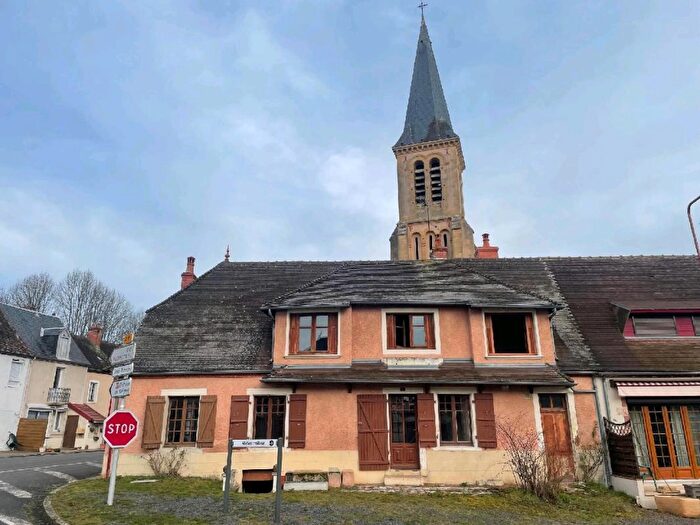 Dompierre-sur-Besbre - Maison 7 pièces à vendre