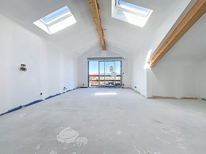 Appartement à vendre - Brenthonne - 4 pièces - 3 chambres