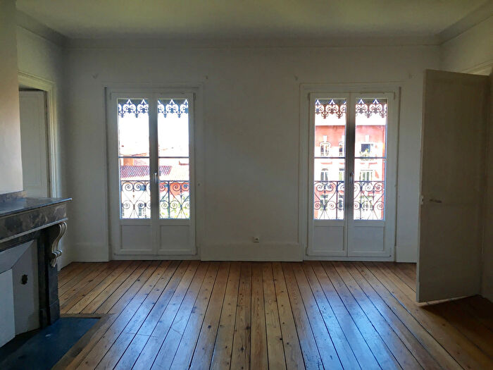 Toulouse, Les Carmes-Esquirol : Appartement 3 pièces à louer