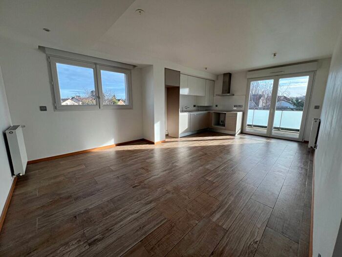 Appartement à louer - Sully-Vauban, Livry-Gargan - 3 pièces - 2 chambres