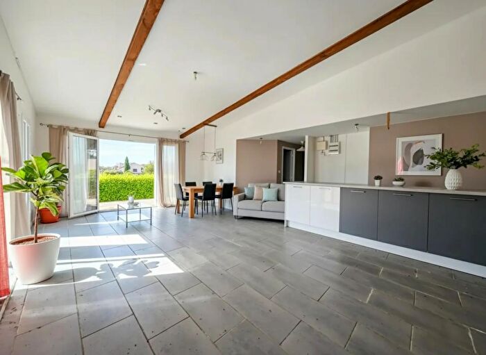 Maison à vendre - Champagnac - 9 pièces - 7 chambres