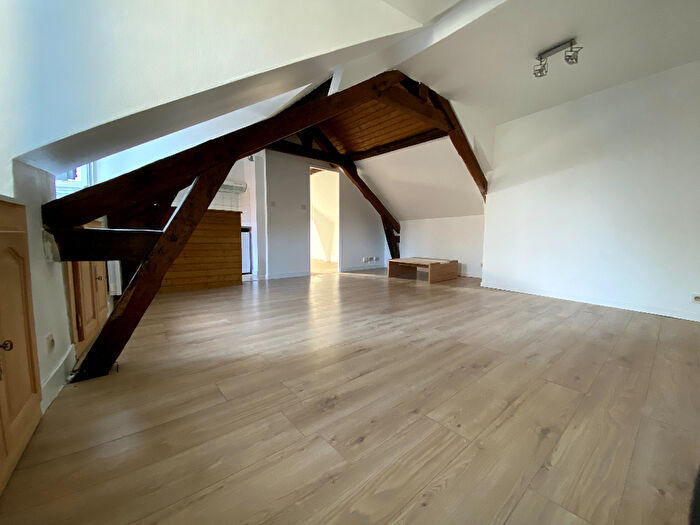 Appartement à louer - Pau, Centre-ville - 2 pièces - 1 chambre