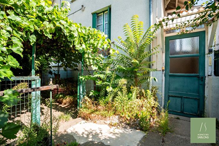 Chatou, Ouest - Maison 3 pièces à vendre