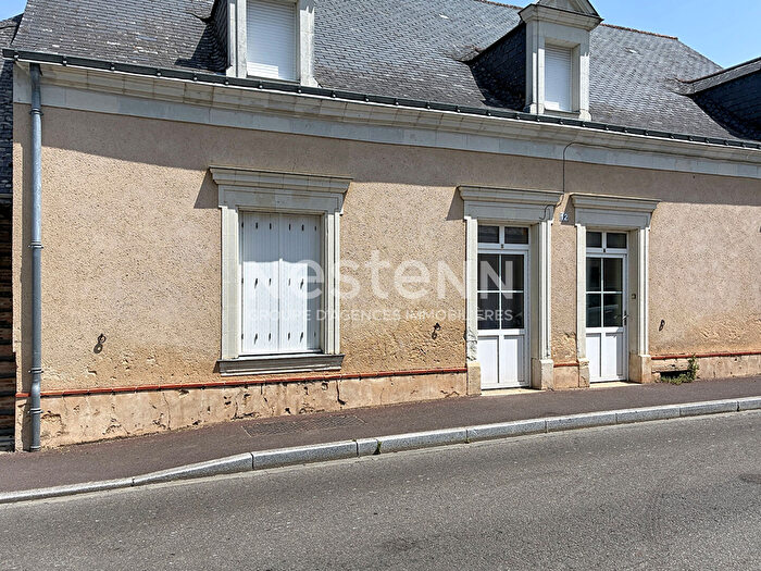 Maison 11 pièces à vendre à Sceaux-d'Anjou