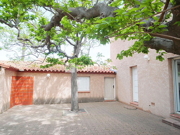 Maison à vendre - Le Barcarès, Centre-ville, Village - 7 pièces - 6 chambres