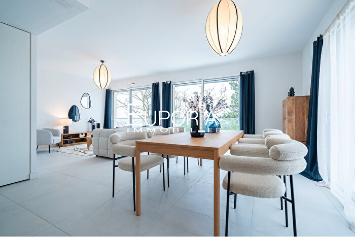 Appartement à vendre - Saint-Didier-au-Mont-dOr - 4 pièces - 3 chambres