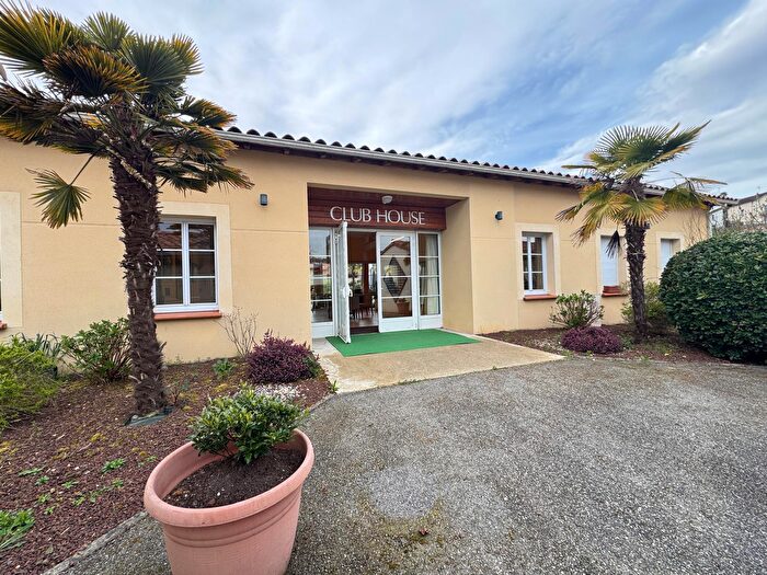 Appartement à vendre - Salies-du-Salat - 3 pièces - 2 chambres