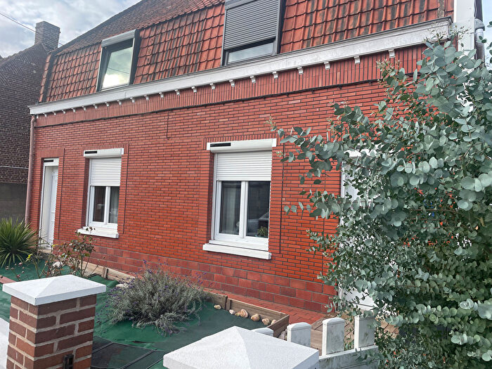 Maison à vendre - Salomé - 7 pièces - 3 chambres