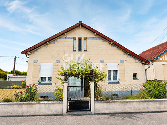 Maison 4 pièces à Soissons, Saint-Waast, à vendre