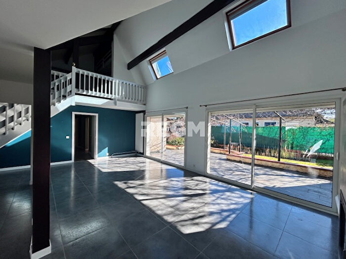 Maison à vendre - Jurançon - 5 pièces - 3 chambres