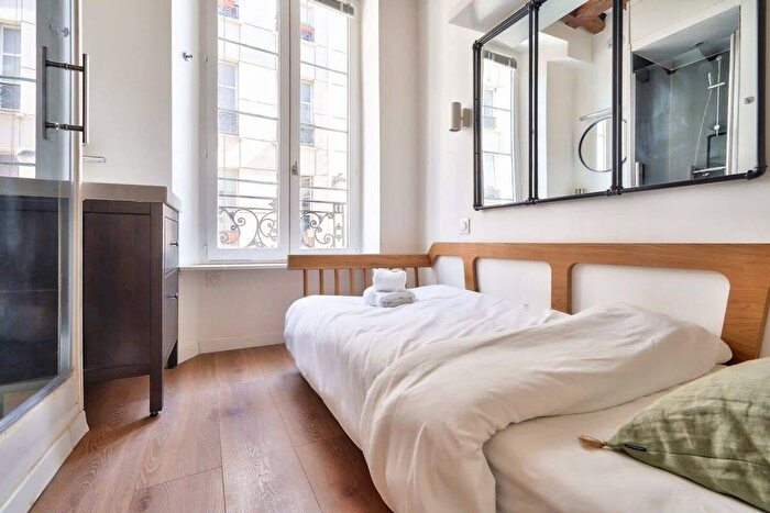 Appartement 1 pièce à Porte Saint Denis-Paradis, Paris 10ème arrondissement, à louer