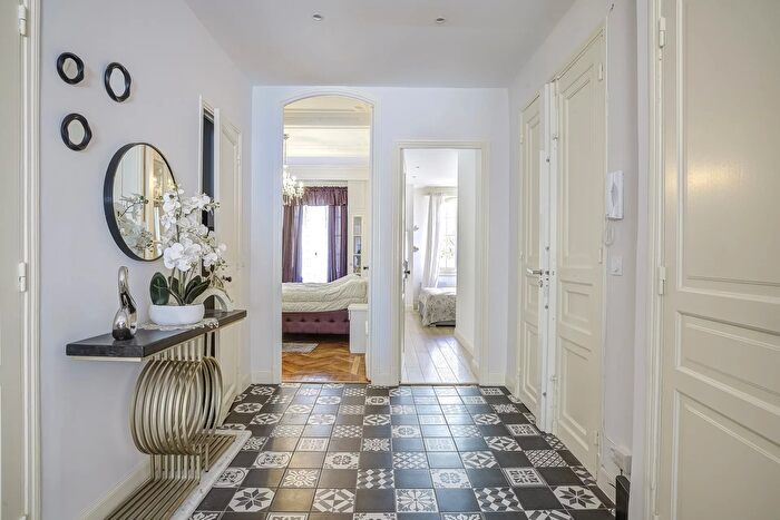 Appartement à vendre - Nice, Promenade des Anglais, Rue de France - 3 pièces - 2 chambres