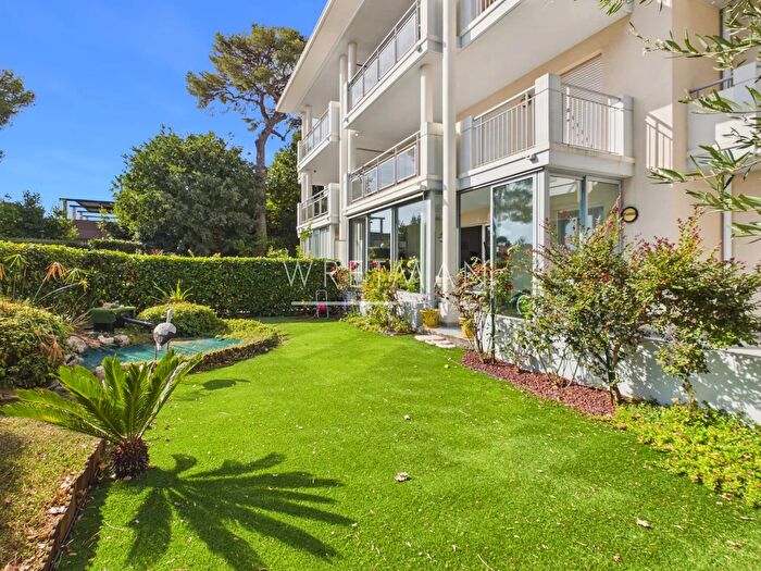 Appartement 4 pièces à Antibes, Antibes-les-Pins, Trianon, Le Fournel, Peyregoue, à vendre