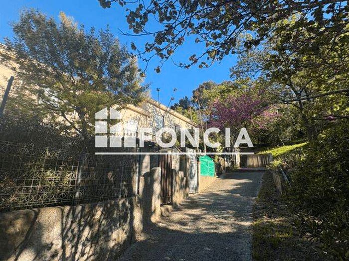 Mourillon-Sud, Toulon : Appartement 1 pièce à louer