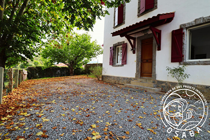 Cambo-les-Bains : Appartement 3 pièces à vendre