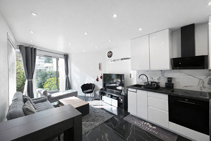 Appartement à vendre - Rocquencourt - 3 pièces