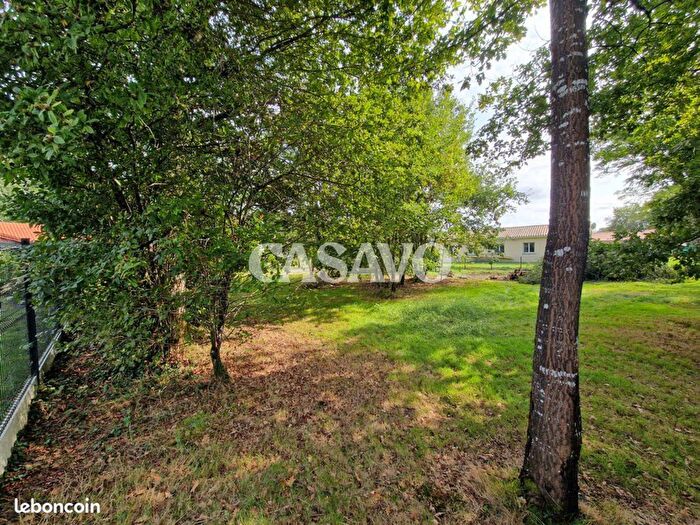 Maison à vendre - Salaunes - 1 pièce - 1 chambre