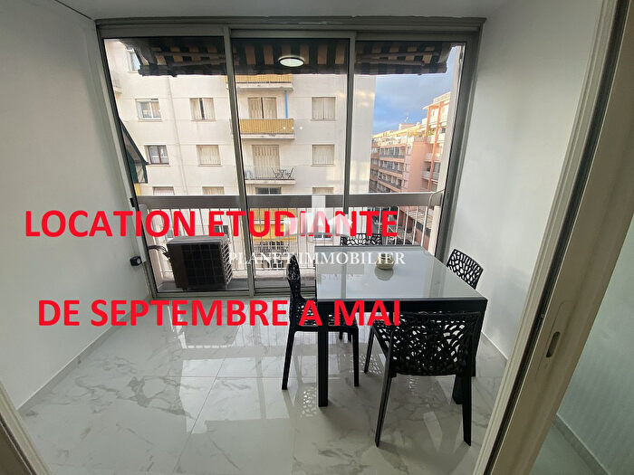 Appartement à louer - Antibes, Juan-les-Pins, Le Cap - 1 pièce - 1 chambre