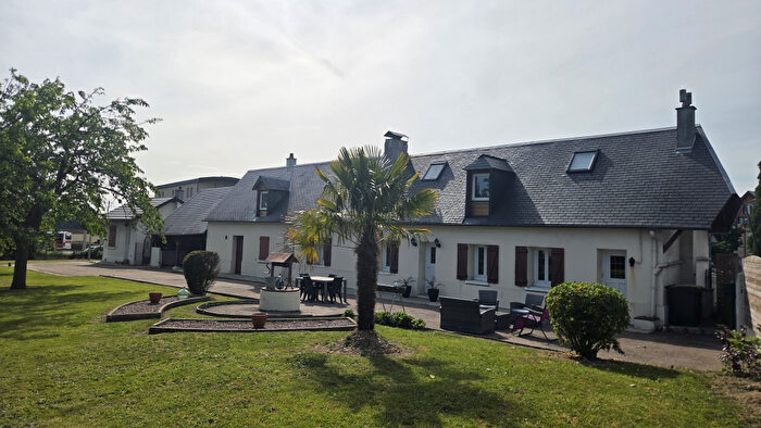 Notre-Dame-de-Gravenchon : Maison 5 pièces à vendre