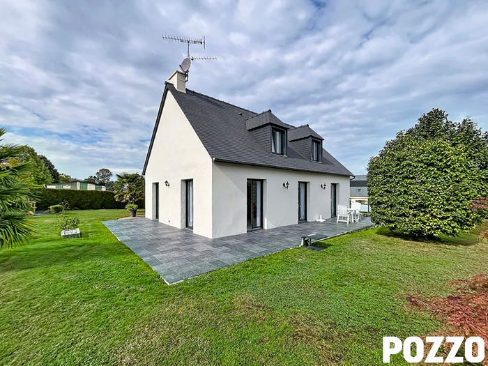 Maison 5 pièces à vendre à Saint-Martin-de-Landelles