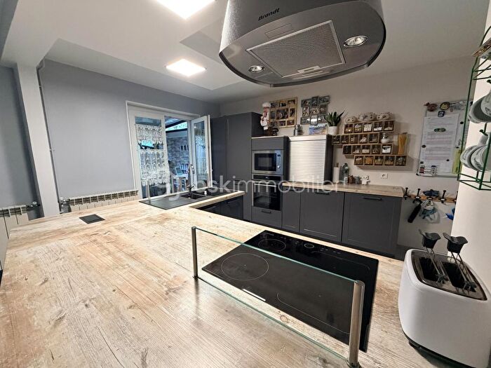 Maison à vendre - Savigny-le-Temple, Plessis-le-Roi - 5 pièces - 3 chambres