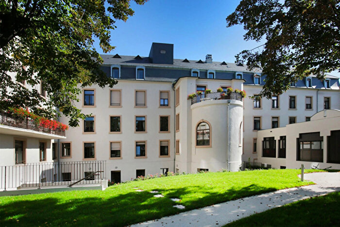 Appartement à vendre - Colmar, Centre-ville - 2 pièces - 1 chambre