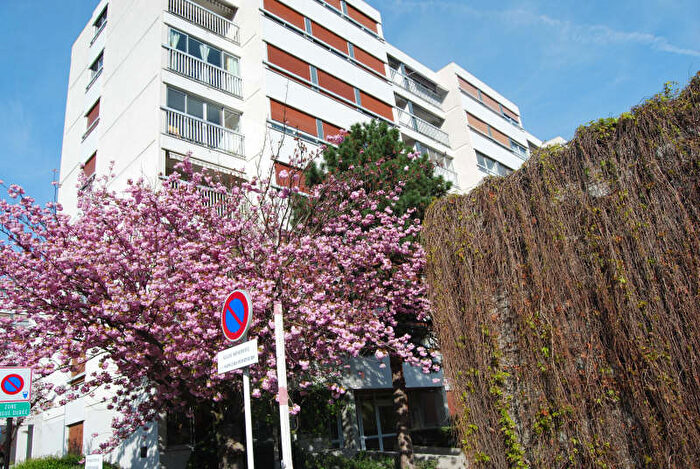 Appartement à louer - Juvisy-sur-Orge, Centre-ville, Entrevoies, Seine - 4 pièces - 3 chambres