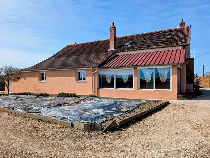 Maison à vendre - Paray-le-Monial - 7 pièces - 4 chambres