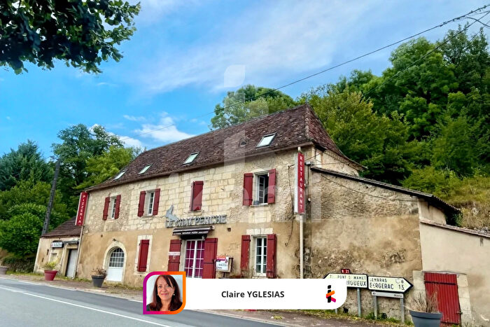 Maison à vendre - Campsegret - 9 pièces - 6 chambres