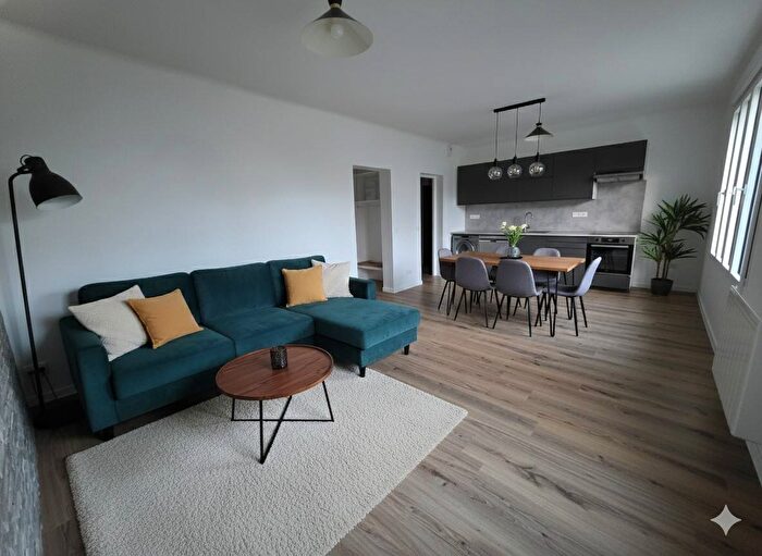 Appartement à louer - Foch, Maisons-Laffitte - 4 pièces - 3 chambres