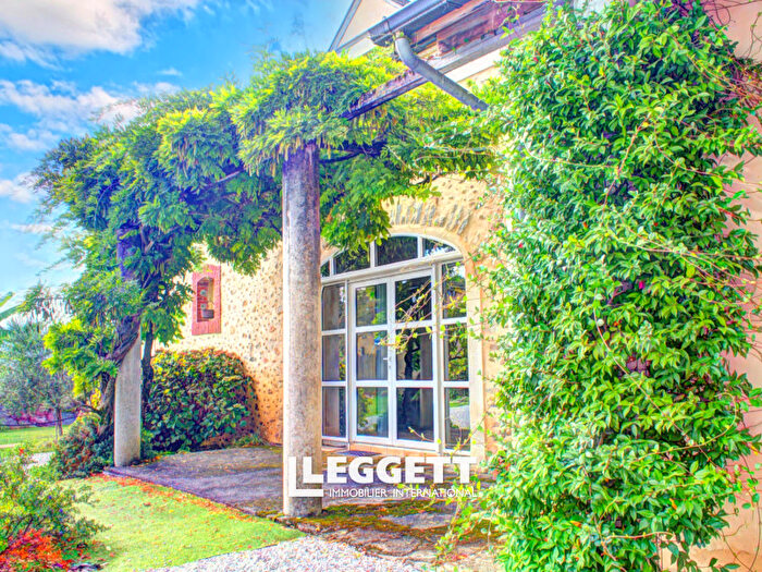 Maison 15 pièces à Lourdes, Lanne Darré, Biscaye, La Bastide, Bégarie, Villa Bellevue, à vendre
