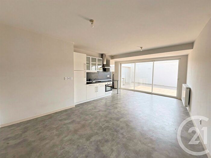 Bègles, Terres Neuves : Appartement 2 pièces à vendre