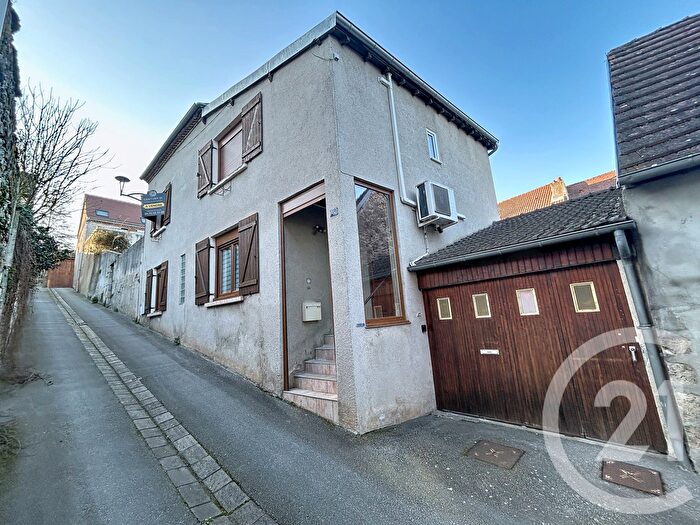 Maison à vendre - Saint-Pourçain-sur-Sioule - 5 pièces - 4 chambres