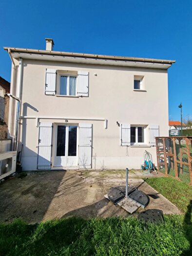 Maison à vendre - Mouroux - 4 pièces - 3 chambres