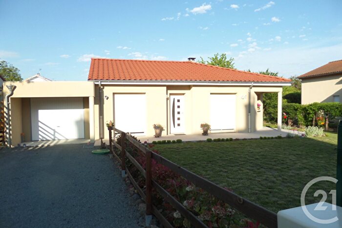 Maison à louer - Marsat - 5 pièces - 3 chambres