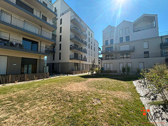 Appartement 3 pièces à Quartiers Sud-Est, Francisco Ferrer, à louer